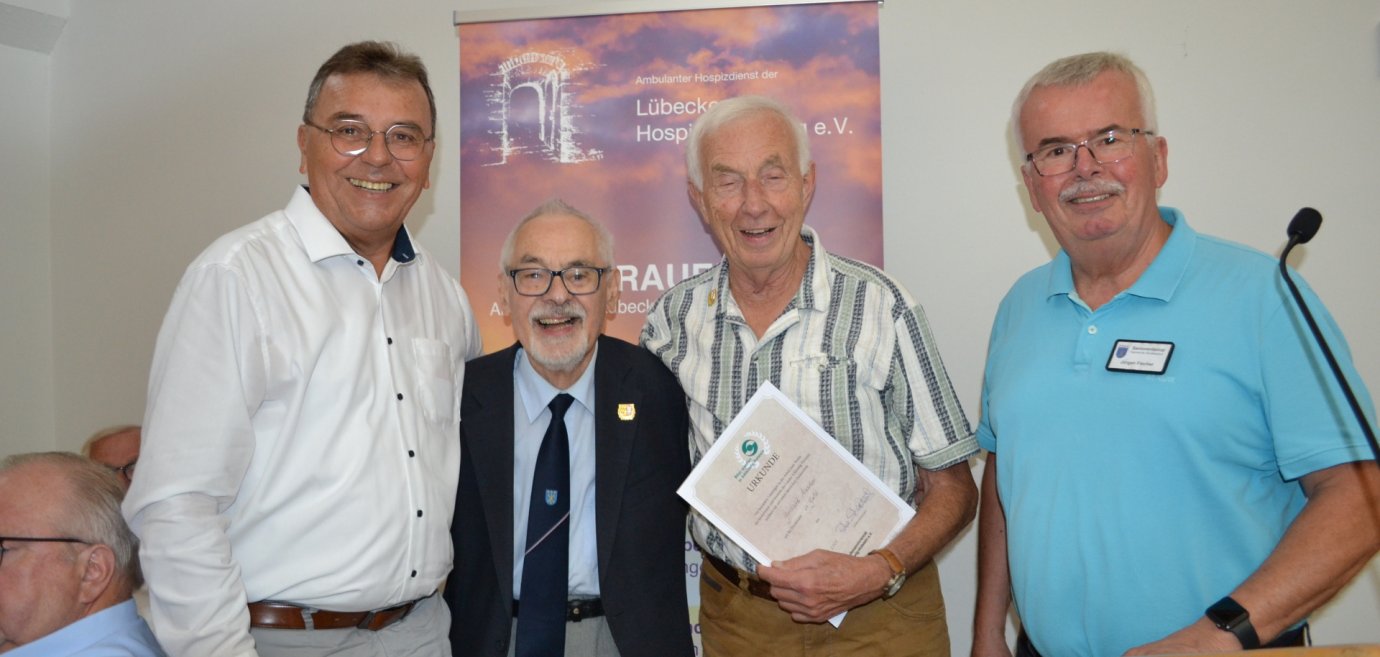 Ehrungen für Siegfried Müller und Gerhard Mascher | Gemeinde Stockelsdorf